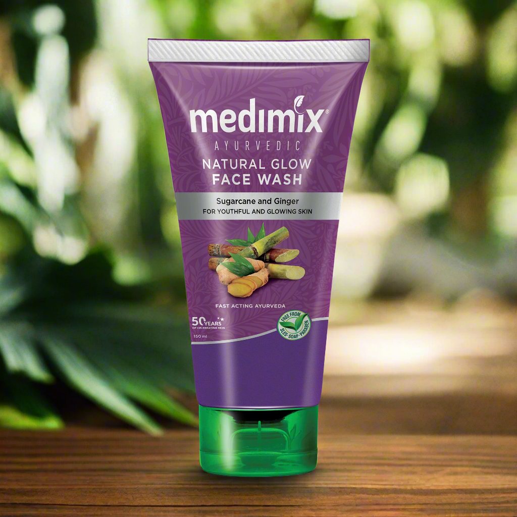 Buy Face Wash for Sensitive Skin | Natural Glow Face Wash | Medimix